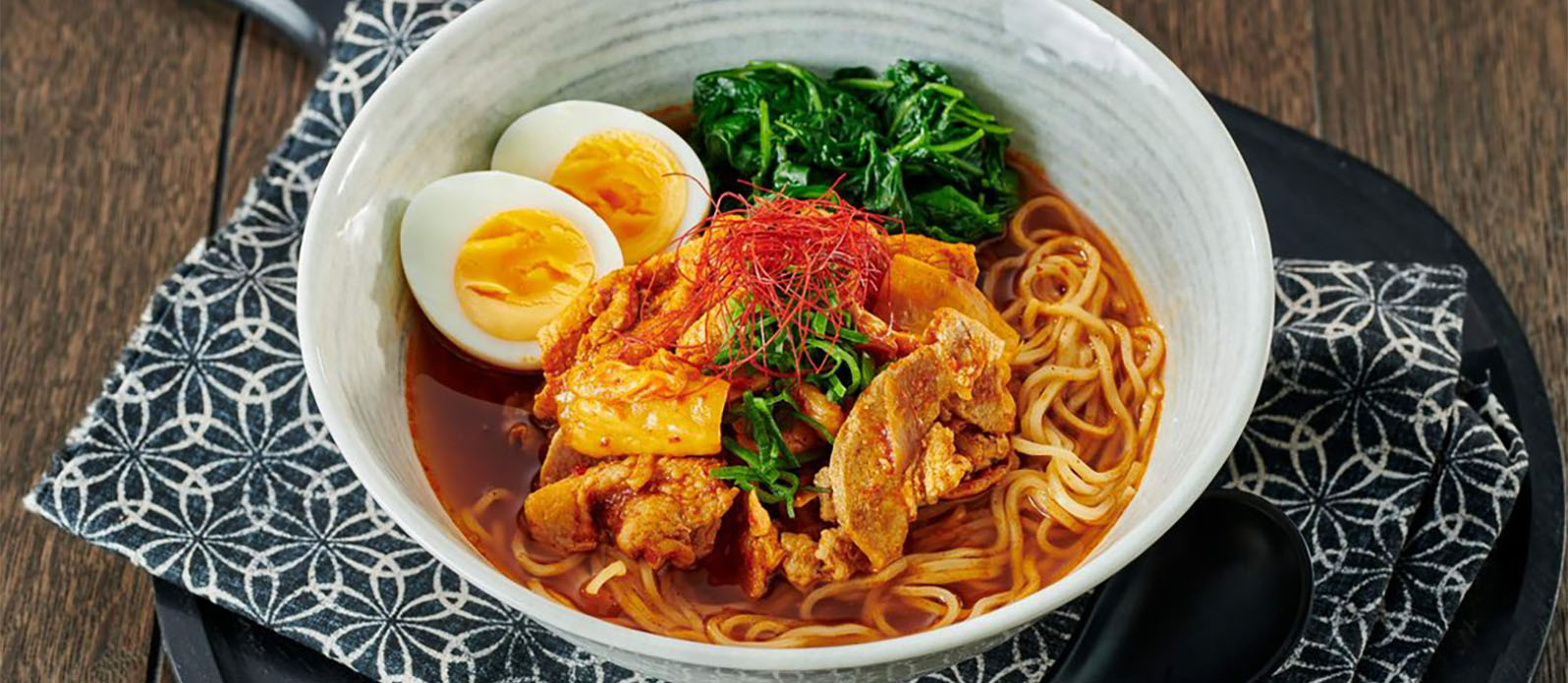 Ramen picante de Kimchi con carne de cerdo | Receta | Kikkoman